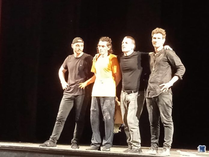 Teatro Viviani/“Il bambino invisibile” di Bruno Barone e Daniele Vicorito: quando il teatro ...